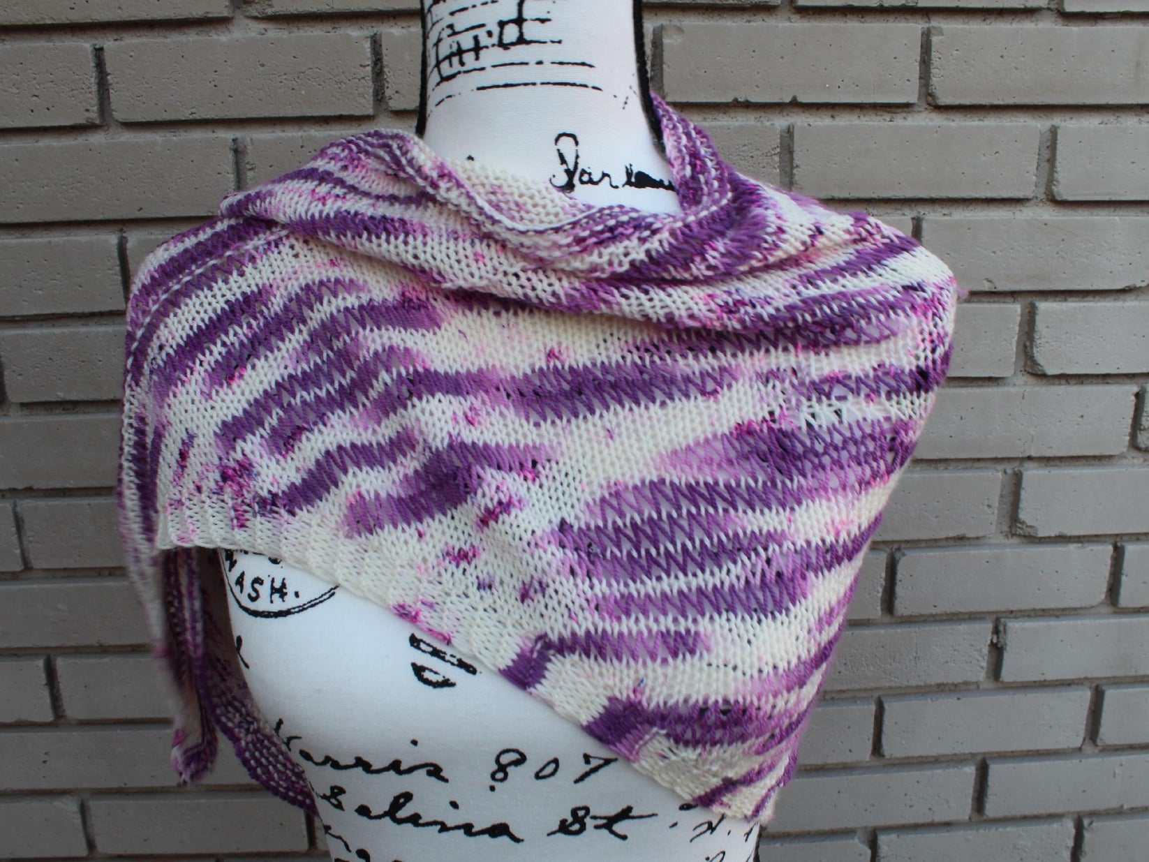 THE LONG WAY ROUND - Assigned Pooling Knitting Pattern - Purple Lamb